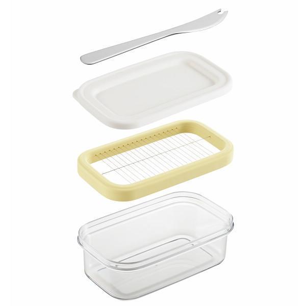 ST−3007Pカットできるバターケースギュッとひと押しで、市販のバターを約5グラムのうす切りにカットできる。バターに触れずにカットしてそのままストック。バターが取りやすい、専用のピッキングバターナイフ付原産国:JPN：日本宅配冷蔵区分:0...