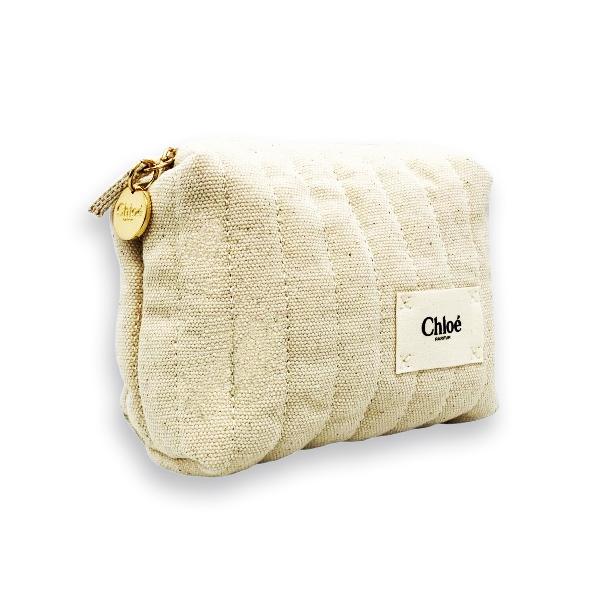 【ブランド】クロエ【商品カテゴリ】ノベルティ   ノベルティ  【分類】海外正規品（並行輸入品）【原産国】中国など【商品区分】化粧品・フレグランス【商品説明】クロエノベルティポーチ。メイクの持ち運びにちょうどよいサイズです。 限定 ギフト ...