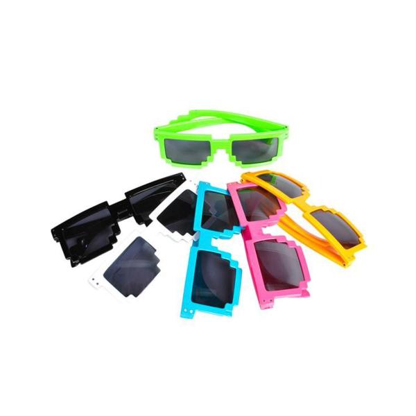 商品名:  MC Pixelated Sunglasses, Robotブランド: MC高さ: 23.368cm横幅: 15.748cm奥行: 6.858cm重量: 408g商品番号: sunglasses-002色: Black,whit...