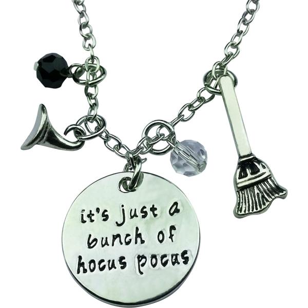 商品名アートアタックSilvertone It 's Just A Bunch of Hocus Pocus Witches Broomstick帽子ハロウィンブラックビーズペンダントネックレスArt Attack Put A Spell ...