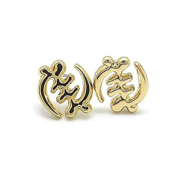 商品名: 光沢仕上げのAdinkraシンボルGye Nyameスタッドイヤリング。ゴールド調。 Polished Adinkra Symbol Gye Nyame Stud Earrings in Gold-Toneブランド: NYFASH...