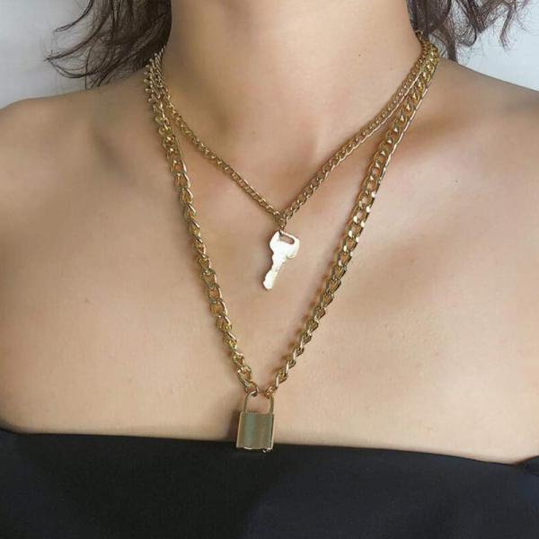 商品名YERTTER 鍵付き ペンダント パンク レイヤー ケーブル チェーン チョーカー ネックレス ボーホー ジュエリーセット レイヤー ステートメント チャンキー チェーンネックレス レディース メンズYERTTER Key with...