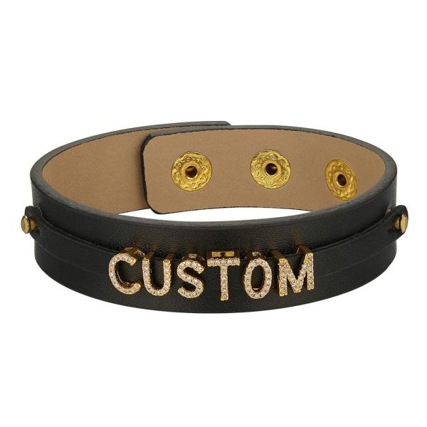 商品名: ChainsHouse 名前入りリストバンド ブレスレット シルバーゴールド文字 レディース ガールズ パンクジュエリー ベルトバンド ブレスレット ギフトボックス付き ゴールド Customized Black Leather ...