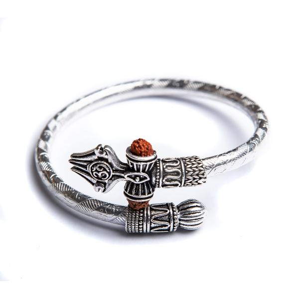 商品名: Wonder Care (ワンダーケア) ルドラクシャ シヴ オーム トリシュール ダムルーカダ メンズ | シヴァ神バフバリカフブレスレット | 宗教的な真鍮製カダ | ラーキーラクシャーバンダン用フリーサイズブレスレット | ...