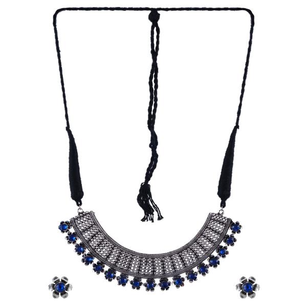 商品名: Crunchy Fashion Jewellery ジャーマンシルバー いぶし仕上げ アンティーク ボーホー スタッズ ブルーストーン デザイナー チョーカーネックレスセット イヤリング付き ハンドメイド ドリ糸 ガールズ&amp...