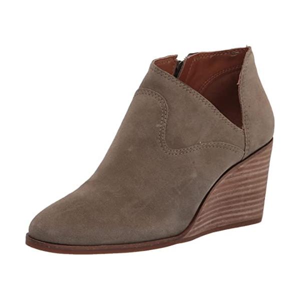 商品名:  Lucky Brand Zollie Fossilized Grey Almond Toe Leather Wedge High Heel Booties (Fossilized Grey, 12)ブランド: Lucky Bra...