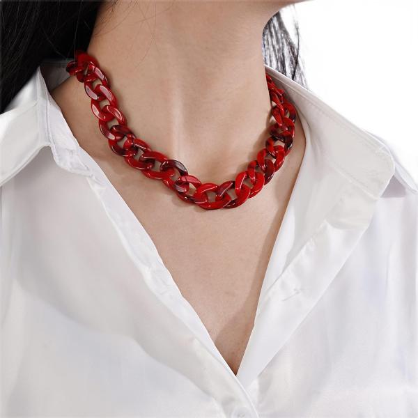 商品名YERTTER ボヘミアンレッドアクリルチョーカーネックレス 樹脂リンクチェーン プラスチック軽量チョーカー ステタメント フラットチェーンチョーカー レディース ガールズ ギフトYERTTER Boho Red Acrylic Ch...