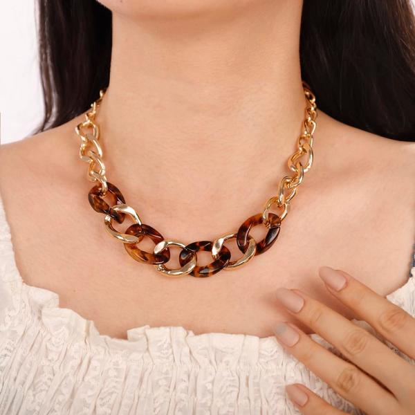商品名Wiwpar ゴールドロングネックレス レディース アクリル べっ甲リンクカラーネックレス アセテート ヒョウ柄 ステートメントビブチョーカーネックレス ジュエリーギフト レディース ガールズWiwpar Gold Long Neck...