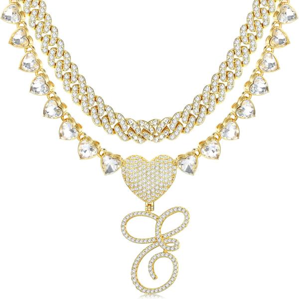 商品名Jstyle 筆記体ゴールドシルバーイニシャルペンダントネックレス 2個 レディース メンズ マイアミキューバリンクチェーン レイヤーハート型 キラキラダイヤモンド アイスアウト レターチェーンペンダント チョーカーネックレス ヒップ...