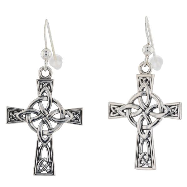 商品名:  Jewelry Trends Celtic Four Point Quaternary Knot Cross Dangle Sterling Silver Earringsブランド: Jewelry Trends商品番号: TE...