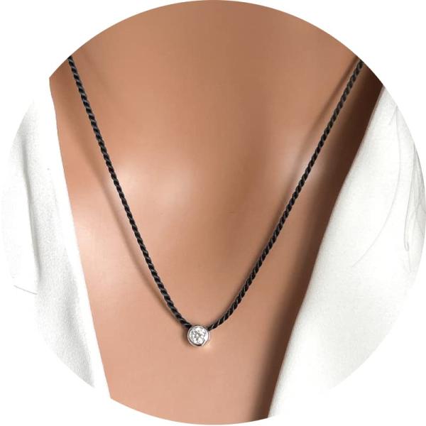商品名UCHE Red String CZ Necklace, Sterling Silver Cubic Zirconia Pendant Necklace for Women, Length 15-17 Inches, CZ Daint...
