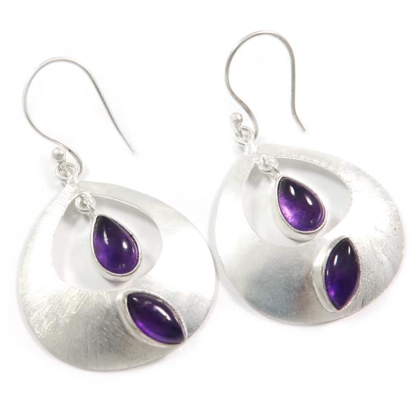 商品名:  Goyal Exports Amethyst Gemstone 925 Sterling Silver Drop/Dangle Earring Jewlery SEG114Hブランド: Generic商品番号: 色: Ameth...