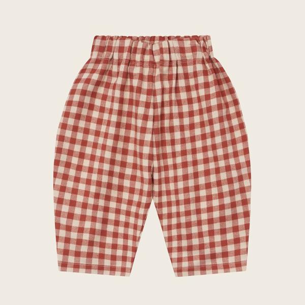 ●商品についてオーガニックコットンで作られた柔らかいレギンスは、1枚持っていると重宝する定番アイテムの 1 つです。かさばらないため、緊急時にバッグに入れて簡単に持ち運べる優れたレイヤーアイテムにもなります。100% オーガニック リブ (...