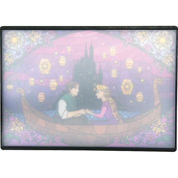 【送料無料】【メーカー直送】軽量・薄型のまな板です。トレーとしても使え、専用のスタンドが付いています。窓際等明るい場所に置いて頂くとステンドグラス風のデザインが引き立ちます。■サイズ現品(まな板)約26.3×18.5×0.6cm・(スタンド...