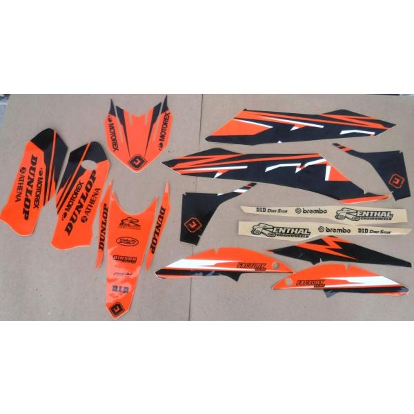 FLU DESIGNS PTS5 TEAMノーマルのグラフィックよりも丈夫で厚みがある15mmビニールグラフィックキットの内容は写真に写っている通りです[適合車種] KTM XW XCF SX SXF 125 150 250 300 350...