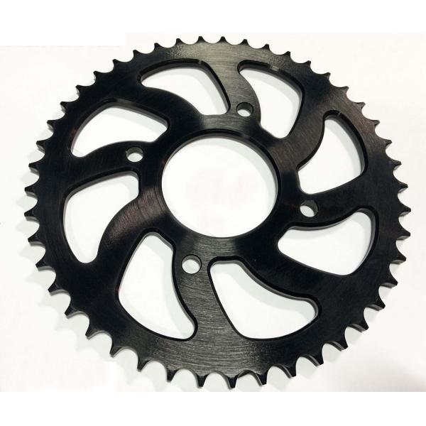 7075グレードアルミニウム合金スタント用45Tビッグリアスプロケット重量:約230g[適合車種] ホンダ Grom 2014 2015 2016 2017 2018 2019 2021 2022