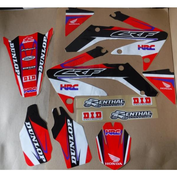 TEAM HONDA FACTORYノーマルのグラフィックよりも丈夫で厚みがある15mmビニールグラフィックキットの内容は写真に写っている通りです[適合車種] ホンダ  CRF250 250R 2004 2006 2007 2008 200...
