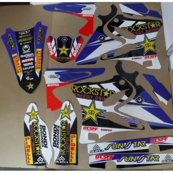 FLU DESIGNS TEAM OTSFF ROCKSTARノーマルのグラフィックよりも丈夫で厚みがある15mmビニールグラフィックキットの内容は写真に写っている通りです[適合車種] ヤマハ YZ125 YZ250 2006 2007 2...