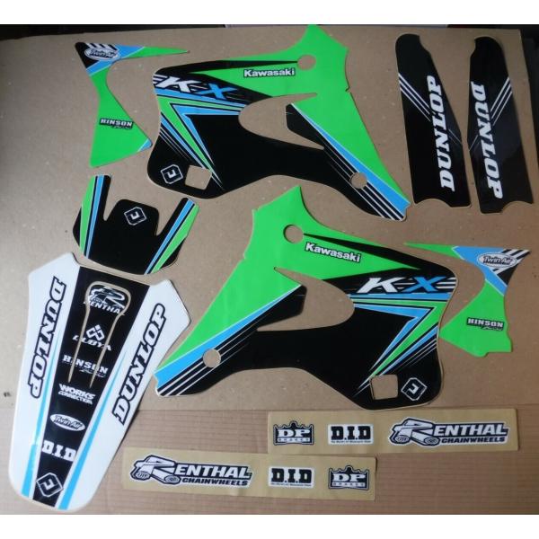 FLU DESIGNS PTS2ノーマルのグラフィックよりも丈夫で厚みがある15mmビニールグラフィックキットの内容は写真に写っている通りです[適合車種] カワサキ KX125 KX250 1994 1995 1996 1997 1998