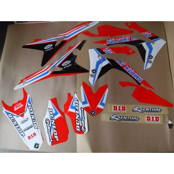 FLU Designs PTS4ノーマルのグラフィックよりも丈夫で厚みがある15mmビニールグラフィックキットの内容は写真に写っている通りです[適合車種] ホンダCRF250R 2014 2015 2016 2017CRF450R 2013...