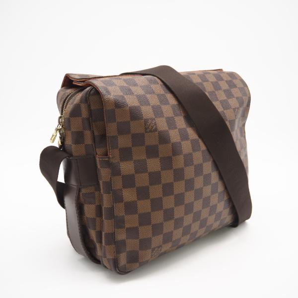 ■ブランド名LOUIS VUITTONルイ・ヴィトン■品名ナヴィグリオ■シリアルSR0055■型番N45255■カラー系統ブラウン■サイズW約27cm x H約24cm x D約12cmショルダー：約144cm■重さ910g■素材コーティン...