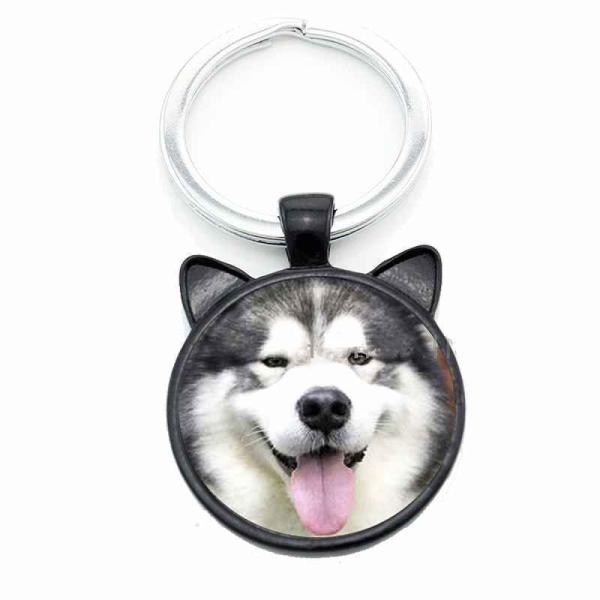 ・素材：鉄/ガラス・デザイン：アラスカンマラミュートデザインペンダント・サイズ：全長5.5cm犬モチーフ グッズの通販 いぬなアクセサリー イヌモチーフ 犬モチーフ雑貨小物。自転車のカギ キーホルダー♪財布・バッグのバッグチャーム♪おしゃれ...