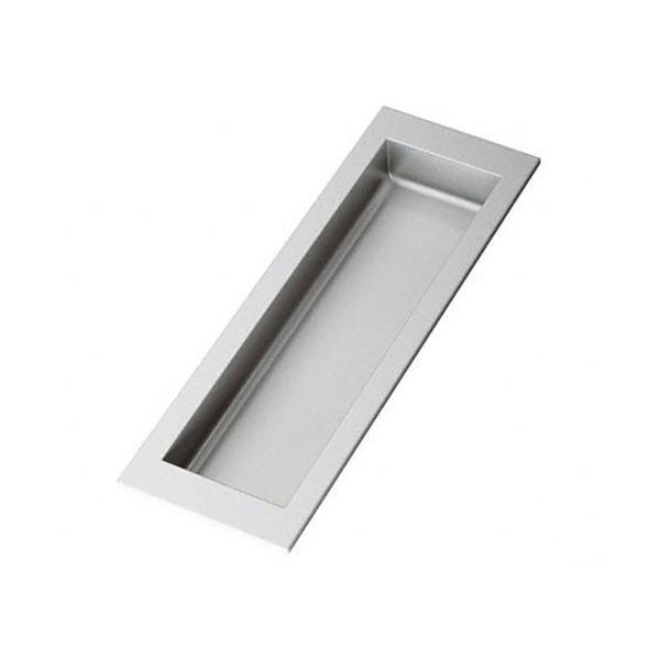 【※本商品は「メーカー出荷(直送)」「送料込み価格（※北海道・沖縄・離島への発送不可）」となっております。】Shibutan(シブタニ)製、両面1組の建具用引手。  ABS樹脂製。対応戸厚は27〜34mm。付属しているピンを一方の引手の裏に...