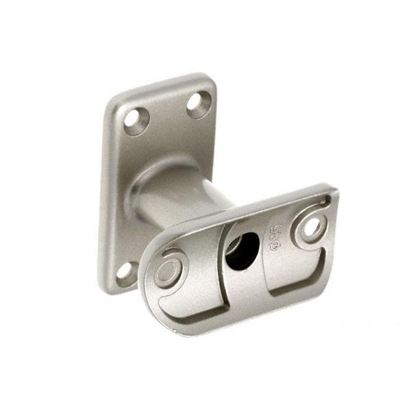 【※ご注文の際には必ず「全ての画像」「説明テキスト」「商品名(特にサイズ)」の確認をお願い致します。】シロクマ製、室内用手すりブラケットの受部品です。用途に合わせて手すりの角座受ブラケットとしてご使用ください。取り付けはシンプルにビス固定式...