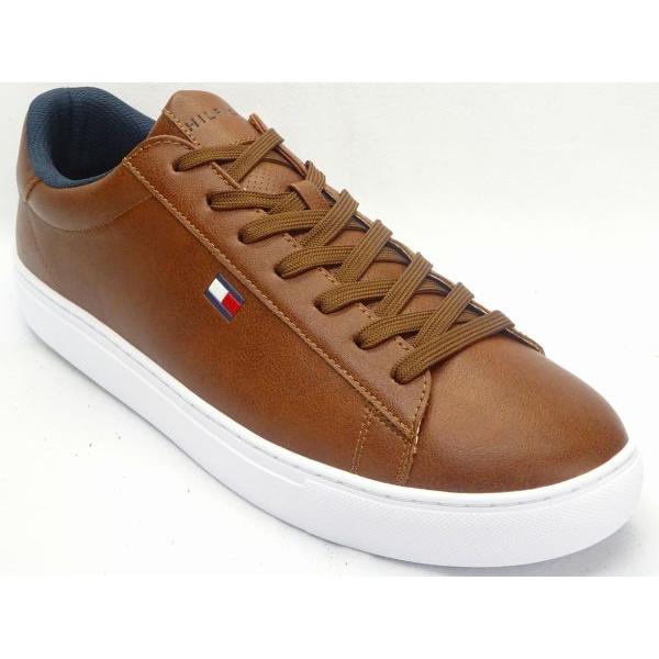 商品名 トミーヒルフィガー TOMMYHILFIGER BRECONカラー ＢＲＯＷＮ/ホワイト甲材 合成革底材 合成底靴幅 【Ｒ】　海外の標準的幅です。　サイズ us 13 (31cm)商品説明 服装を選ばないシンプルデザインのコートスタ...