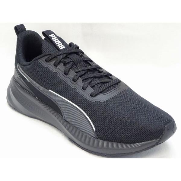 商品名 PUMA FLYER LITE3 310797-04カラー ブラック/ブラック甲材 合成繊維底材 合成底靴幅 表示なし　海外の標準的幅です。表示なし　サイズ us 12 (30cm)商品説明 ドイツのスポーツブランド プーマのランニ...