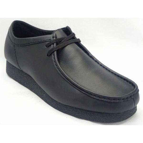 商品名 クラークス WALLABEE EVO WP 619J 【Gワイズ】カラー ブラック甲材 天然皮革底材 合成底靴幅 【Ｇ】　日本の「４Ｅ」に相当　　海外の規格の幅サイズ uk 12(30.5cm)商品説明 100年以上の歴史をもつイギ...