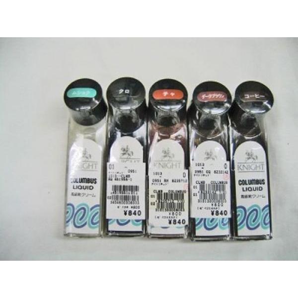 商品名 液体靴クリーム ナイトリキッド エナメルムショク（パテント）カラー ナチュラル甲材 底材 靴幅 サイズ 商品説明 エナメル用保革クリーム。無色なのでエナメル素材であればどんな色でもお使いいただけます。液体なので手を汚さずにきれいに塗...