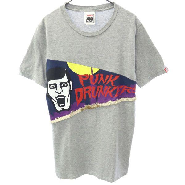 ■ 商品詳細 ■ブランド：パンクドランカーズ / PUNK DRUNKERS対象：メンズアイテム：Tシャツサイズ表記：S※参考サイズ：メンズSサイズ相当 ※実寸サイズを参考にしてください。着丈：約66cm身幅：約42cm肩幅：約36.5cm...