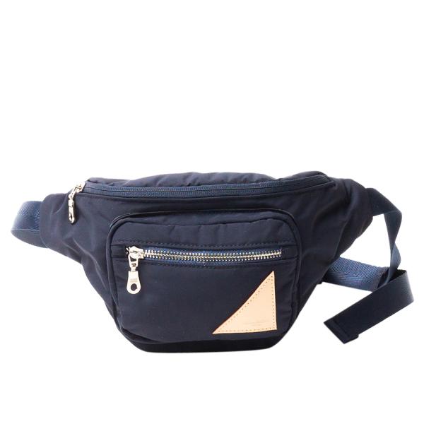 【ベーシックなモノ作りにこだわり、その日その日のスタイリングにエッセンスを加えるアイテムを展開する ADAM PATEK】機能素材「ブリザテック」を使用し、好評だったブリザテックの生地に今シーズンは重厚なメタルジップを採用し、ブランドロゴも...