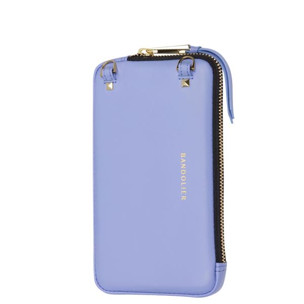 【セレブ愛用者急上昇中のiPhone専用アクセサリーブランド BANDOLIER】ケースと併用できるバンドリヤーのマチ付きポーチ(ラベンダー)。淡いラベンダーカラーが柔らかく優雅な女性らしさを演出。夏らしいカラーはファッションのアクセントに...