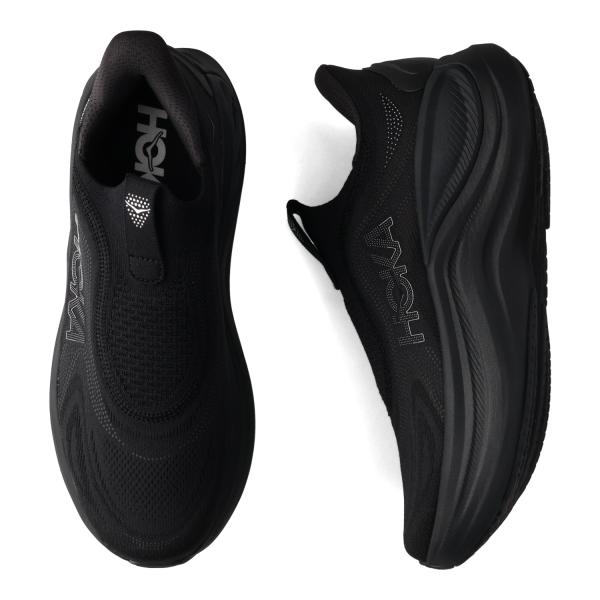 【厚いミッドソールで柔らかいクッショニングと軽さを感じられるブランド HOKA ONEONE】アクティブなリカバリーのために作られたスリッポンシューズです。リカバリーとアクティビティの両立を目指したモデルで、伸縮性のある靴下のようなアッパー...