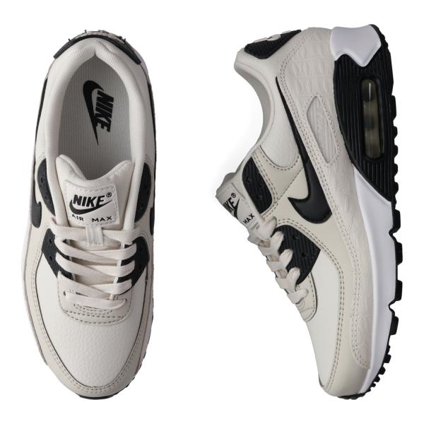 爆買【スニーカーフリークから高い人気を得るブランド NIKE】エア マックス 90は、アイコニックなワッフルソールを搭載し、ランニングシューズとしてのルーツを受け継いだ一足。さらに、ステッチを施したオーバーレイとテクスチャード加工のアクセン...