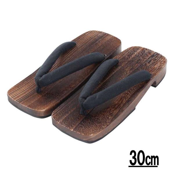 粋な男は足元にもこだわる！和モダンで洒落ているビッグサイズの下駄。甚平や作務衣などの和装はもちろん、カジュアルスタイルとも相性の良いシンプルなデザインです。台には木のぬくもりが感じられる桐材を使用、レトロで粋なスタイルを演出してくれます。最...