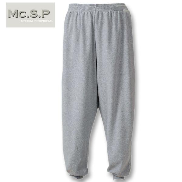 体にほどよくフィットする、スウェットパンツ。ウエストシャーリングでお腹ラクラク。汗っかきさんに嬉しい吸汗性に優れた綿素材。【素材】やや薄手素材。肌触りの良い穿き心地です。サイズ　ウエスト(適応)　股下　わたり幅　ヒップ　総丈 cm3L　95...