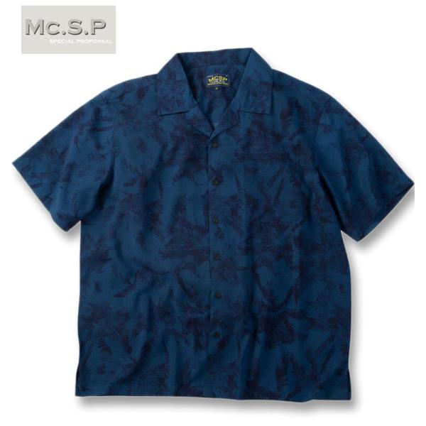 Mc.S.Pの総柄プリントオープンカラー半袖シャツです。目を引く大胆な総柄プリントがコーディネートの主役になる一枚。開放感のあるオープンカラーが抜け感を演出し、リラックスした雰囲気をプラスします。シンプルなボトムスと合わせるだけでスタイリン...