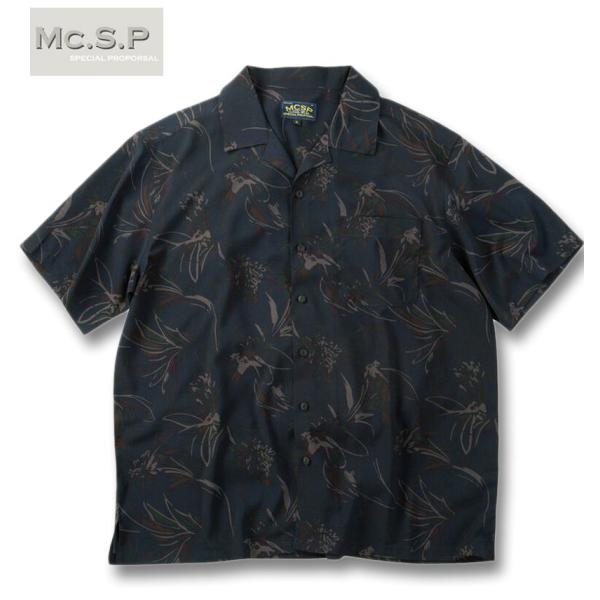 Mc.S.Pの総柄プリントオープンカラー半袖シャツです。目を引く大胆な総柄プリントがコーディネートの主役になる一枚。開放感のあるオープンカラーが抜け感を演出し、リラックスした雰囲気をプラスします。シンプルなボトムスと合わせるだけでスタイリン...