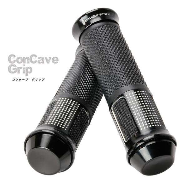 バイク用グリップです。ATV等にも使える汎用タイプになっております。一般的な直径22.2mmのハンドルバーに対応しております。アルミとラバーのコンビグリップでスポーティーな見た目とグリップを両立したパーツです。バーエンドキャップも装着してい...