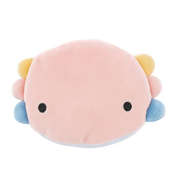 とてもかわいい表情が人気の《マシュマロアクアミエ》シリーズのクールアイテム☆涼しげな海の動物のポケットクーラー。裏全面に冷感生地を使っています。付属のクールジェルを凍らせて裏面ポケットに入れて使うとよりヒンヤリ！火照った部分を優しくクールダ...