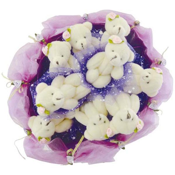 人気の秘密はインパクト☆たくさんの「くまちゃん」がブーケになったインパクト大な商品です♪オールシーズン安心してお取り扱い頂けます♪軽いのでお客様の持ち帰りもラクラクです！※お花は造花になります。サイズ：約φ370×H400mm【フラワーギフ...