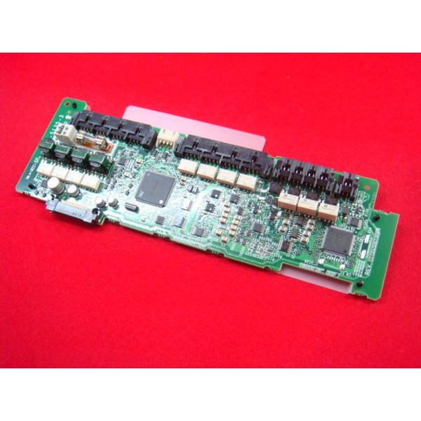 【こちらの商品は＜ 中古美品 ＞です】　ドアホン3回路　ページング4回路　リモコン出力4回路　夜間切替用スイッチ端子1回路　外部電源入力端子1回路　センサ入力4回路　チャイム用電源1回路　ページング冒頭音・終了音音源2回路　24V給電1回路