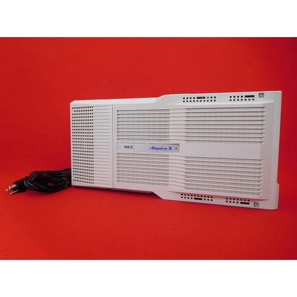 【こちらの商品は＜中古美品＞です】　NECのAspireX主装置（基本架）です。電話機は最大で512ポート(CCPU-B1+FreePortライセンス+AXリンク)台を接続可能です。外線は最大で200ポート(CCPU-B1+FreePort...