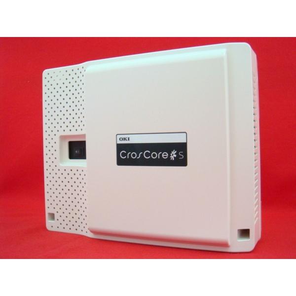 【こちらの商品は＜中古美品＞です】　沖・富士通のCROSCORE主装置です。電話機は最大で16台を接続可能です。外線は最大でISDN回線2本　ひかり電話(家庭用) 16ch　合わせて最大4chを接続可能です。