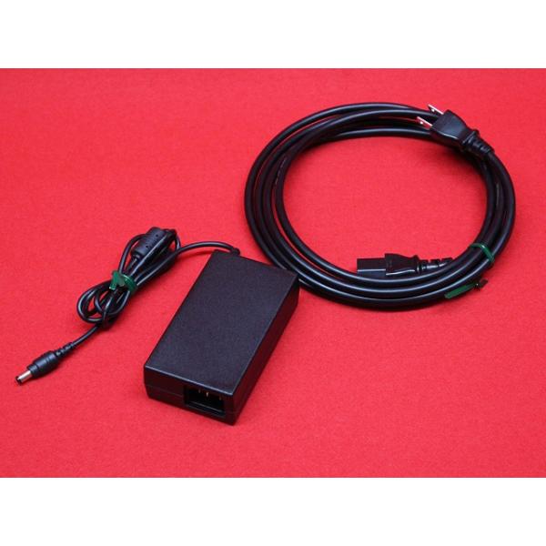 【こちらの商品は＜中古美品＞です】　OP-88389(AC：AUC7)はハンディターミナルのACアダプターです