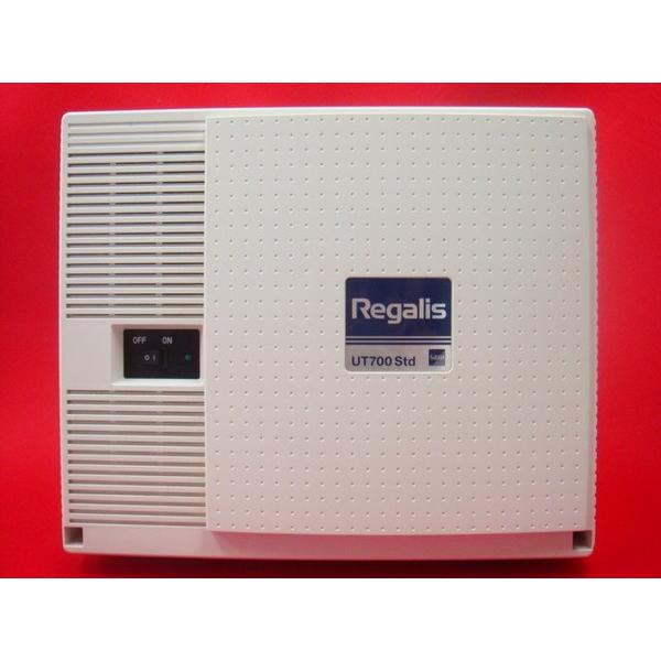 【こちらの商品は＜中古美品＞です】　サクサ（SAXA)のUT700主装置です。電話機は最大で8台を接続可能です。外線は最大でアナログ回線 4本　ISDN回線 2本 ひかり電話(家庭用) 8chを接続可能です。