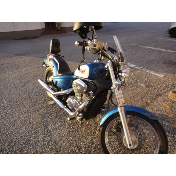 汎用 バイク 風防 メーターバイザー ウィンドシールド プロテクター カスタムパーツ HONDA STEED 600 World Walk ワールドウォーク あすつく■商品名　汎用ウインドスクリーン■品番　WS-02■カラー　スモーク クリ...